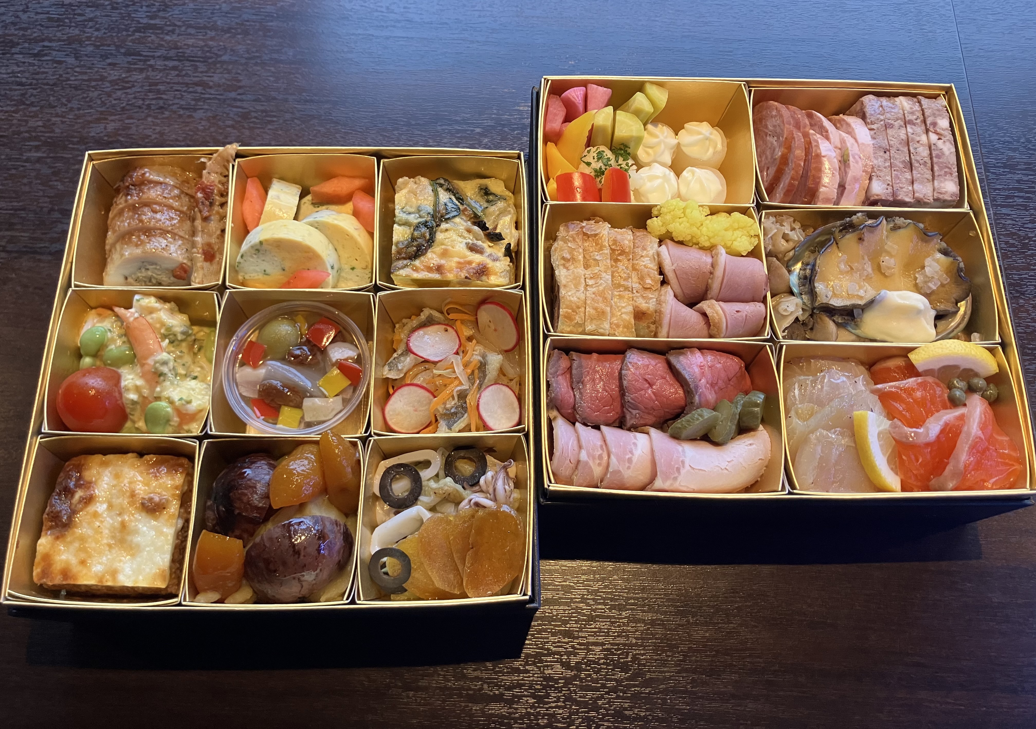2025おせちサヴァカでのご提供 | 西欧料理サヴァカ｜静岡県菊川市のフレンチレストラン